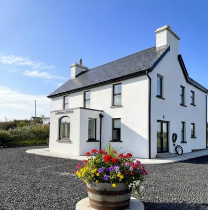Lakeview Apartment – Wild Atlantic Way - Achill Island