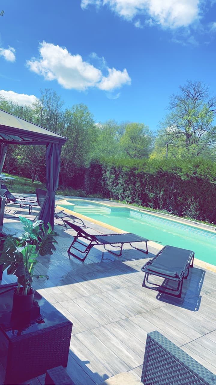 By Neptune La Maison Courtenay - Piscine Privée - Courtenay