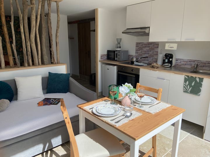 Gîte Le Dolmen - Saujac