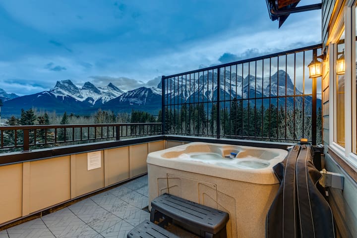 Private Hot Tub * Mountain Home - Canmore