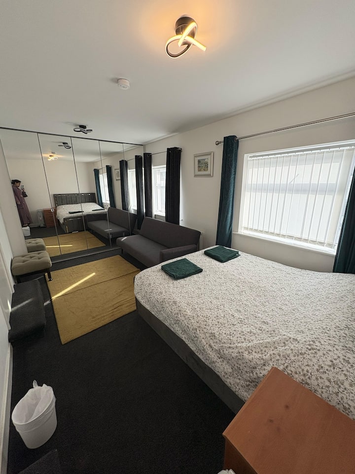 Comfy Room 01 For 2 People - Liverpool