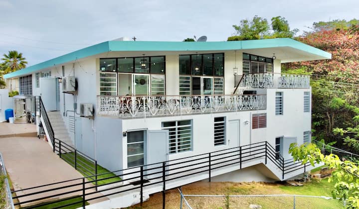 Chalet Vista Al Mar, 8-brs Crashboat 7min, Solar - Aguadilla