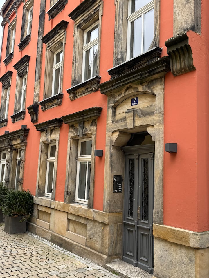 Coming Soon! Ab Sofort Buchbar! 3 Schlafzimmer! - Bayreuth