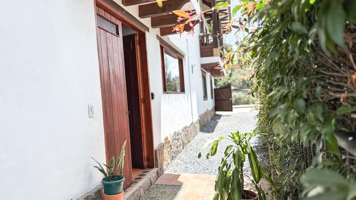 Apto En 1° Piso, Con Parqueadero, Cerca A La Plaza - Villa de Leyva