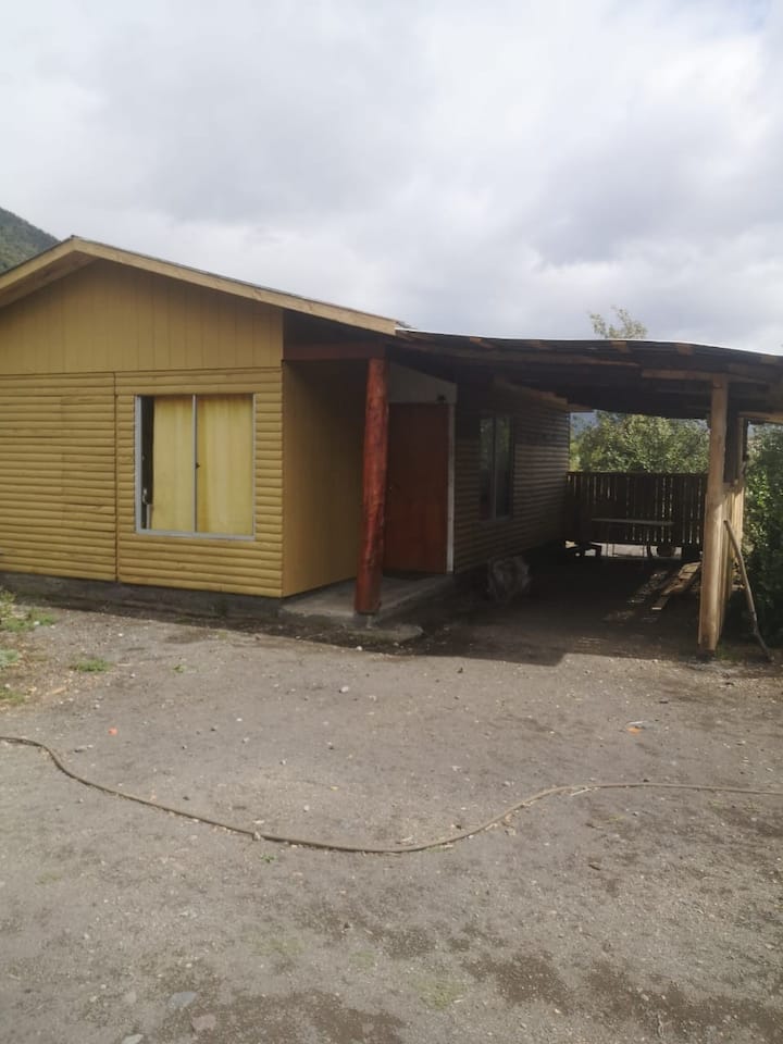 Cabaña En Camino Al Volcán. - Antuco