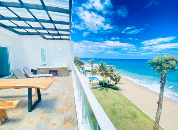 Beachfront Luxury Penthouse - Sosúa