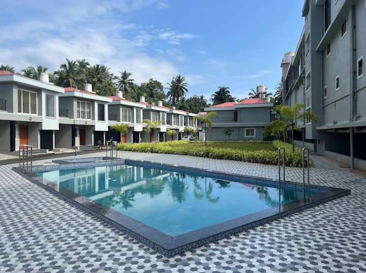 Royal Majestic 10 - Goa