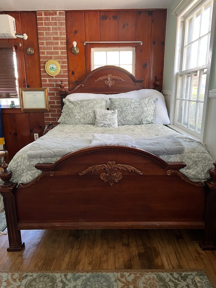 Cabin In The Sky - Colonial Beach, VA