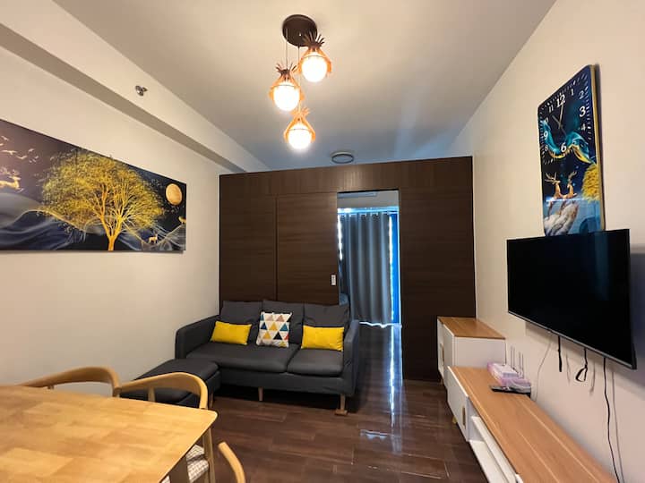 1br At Air Residences With Wi-fi - Makati City