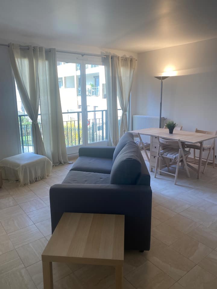 Appartement T3 2 Chambres /2 Lits Rue Piétonne - Clamart