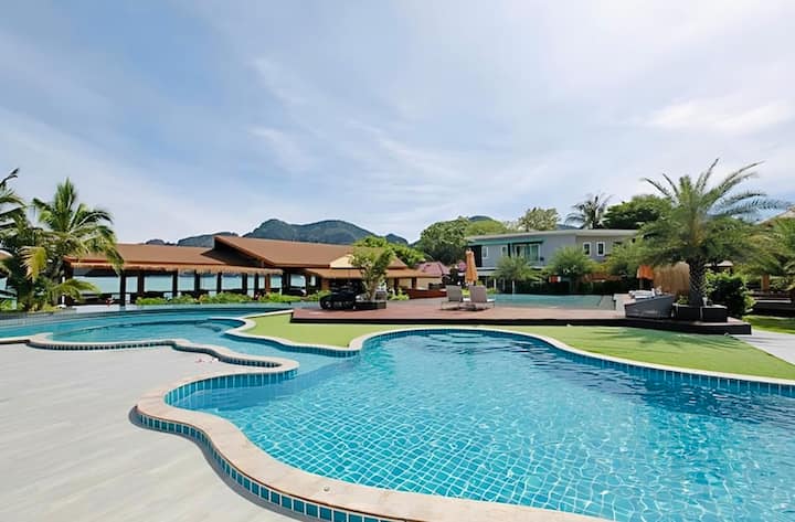 Pp A Double Room Breakfast 1 - Ko Phi Phi Don