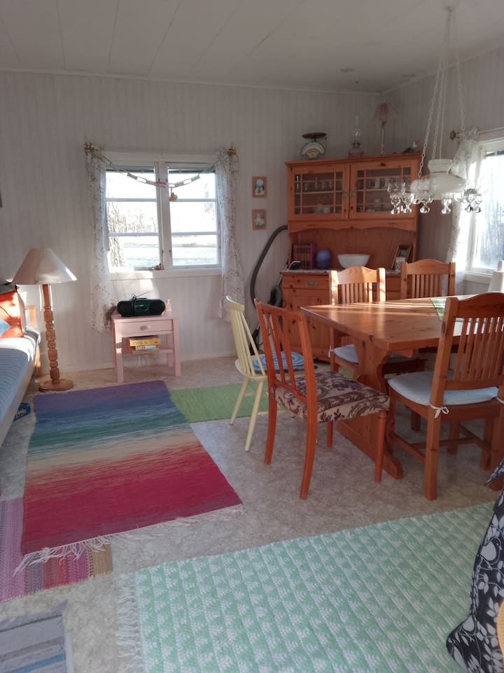 Tätilä - Ekorrtorp, Naturnära Och Personligt - Vingåker