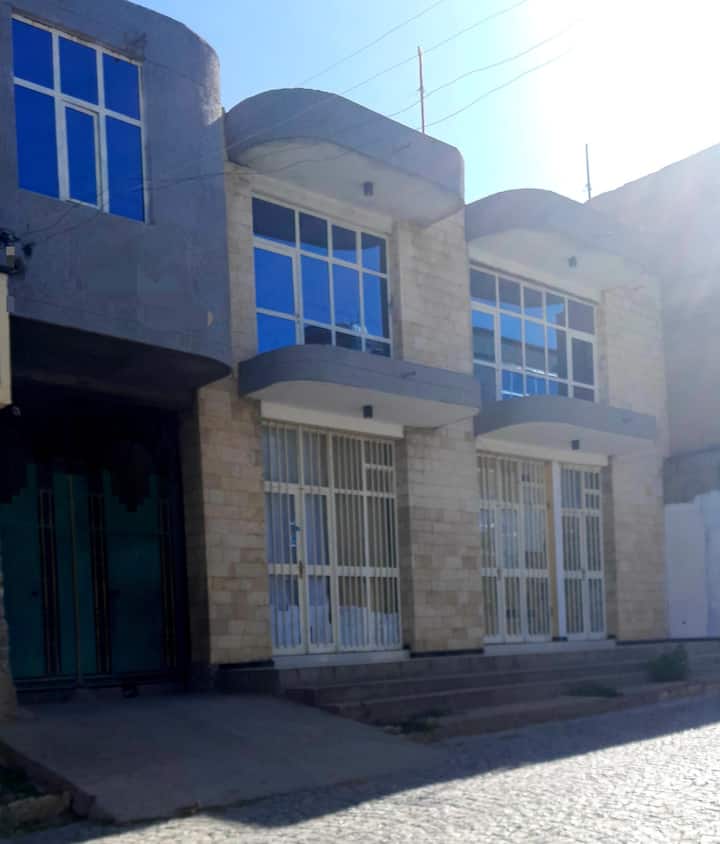Highly Secured Building With Amazing Sunshine View - Érythrée
