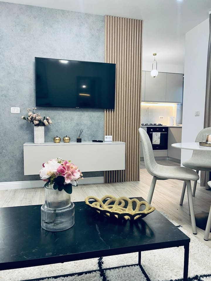 City Nest Apartament - Rădăuți