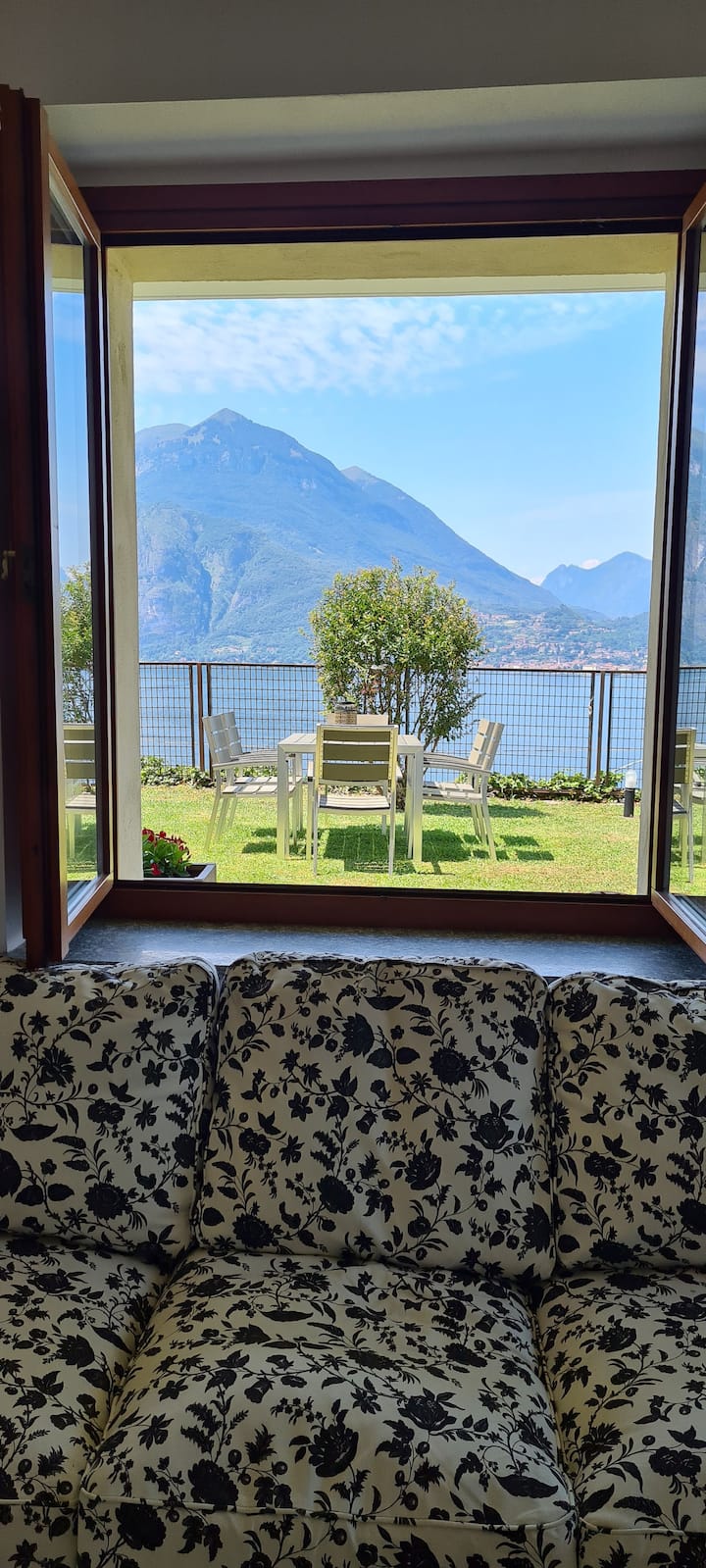 Villa Gli Ulivi - Ushuaia Lake View & Free Parking - Varenna