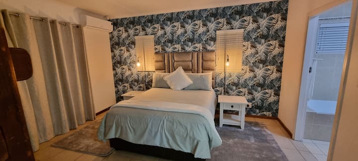 Beachway Retreat - Umhlanga