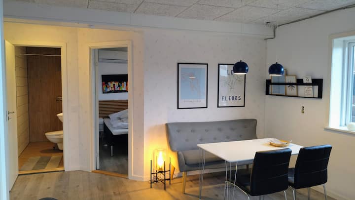 Hyggeligt Fristed For Par Nær Blåvand & Natur! - Oksbøl