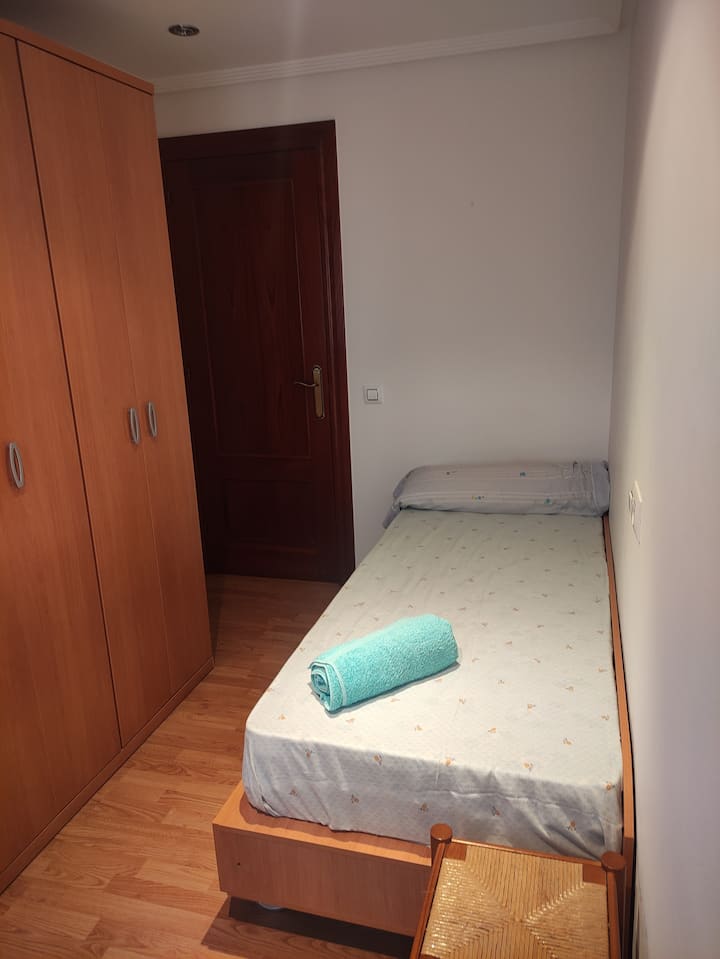Habitación En Gijón - Gijón