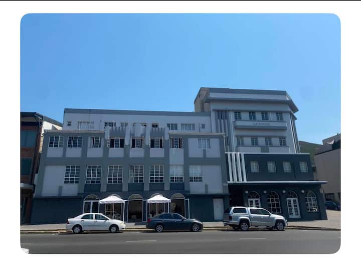 Salt & Cellar Self Catering - Paarl