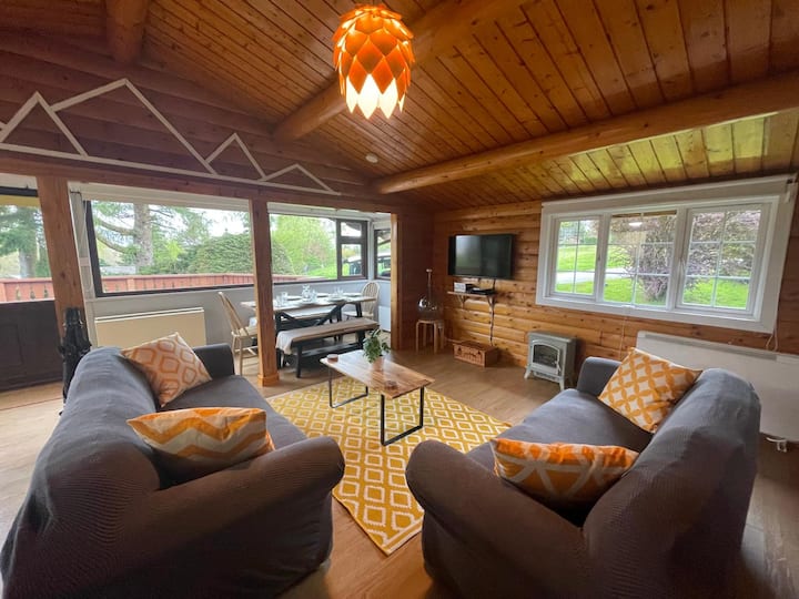 Large 3 Bed Cabin In Snowdonia - North Wales