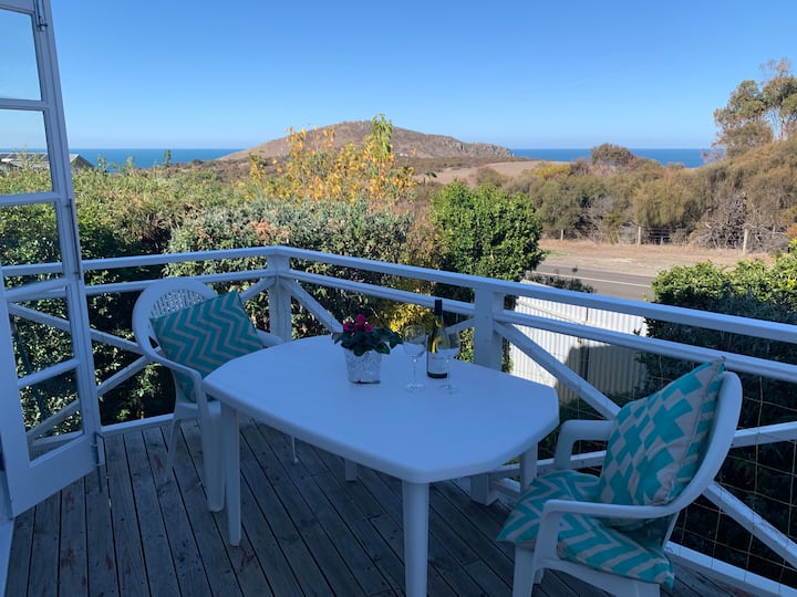 Encounter Views Suite - Australie