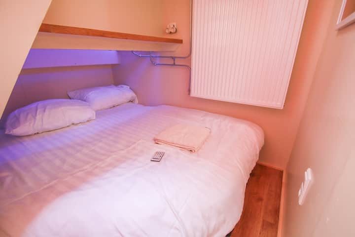 Starboard Sanctuary @Bocoliving Rotterdam Marina - Rotterdam