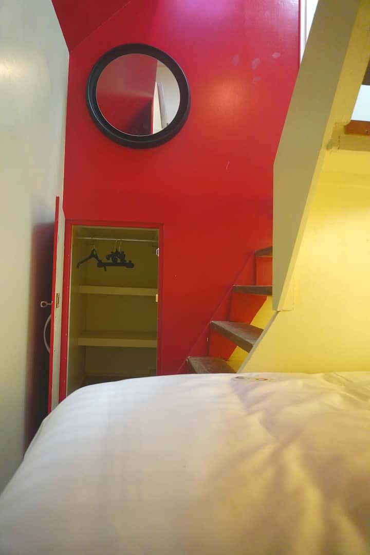 Portside Cabin Retreat@bocoliving Rotterdam Marina - Róterdam