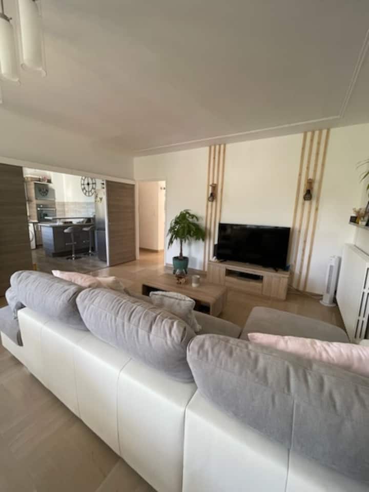 Haut De Villa 6 à 8 Personnes - Plan-de-Cuques