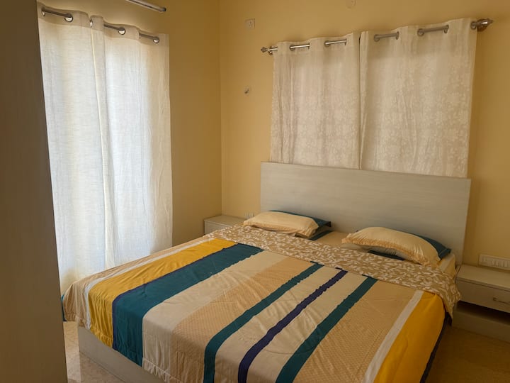 Cozy Crème 2bhk Flat Jp Nagar Near Kalyani Tech - Bangalore
