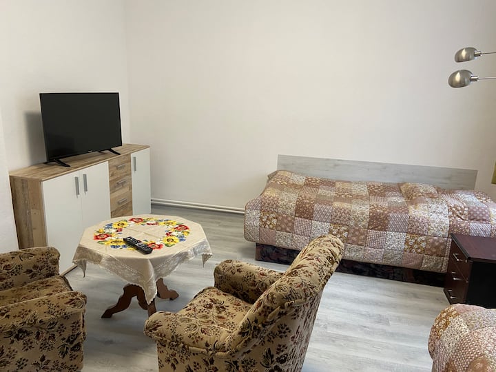 Zentrale Ferienwohnung In Neubrandenburg - Neubrandenburg