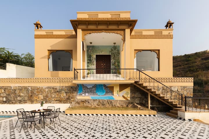 Luxury Villa In Udaipur With Pool & 360° Hill View - Udaipur