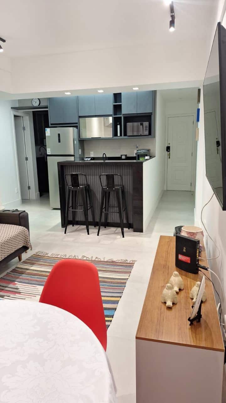 ÓTimo Dois Quartos Reformado - Rio de Janeiro