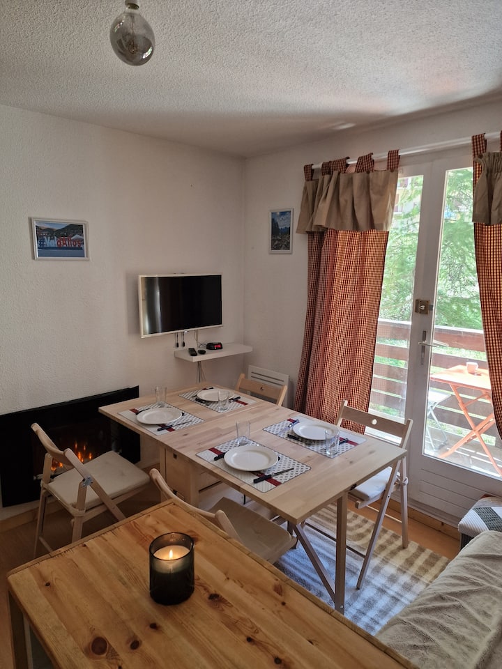 Studio 21m2 Aménagé, 4 Personnes,proche Pistes. - Allos