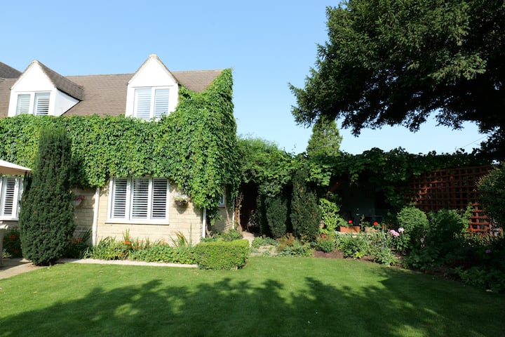Tranquil Garden Retreat - Witney