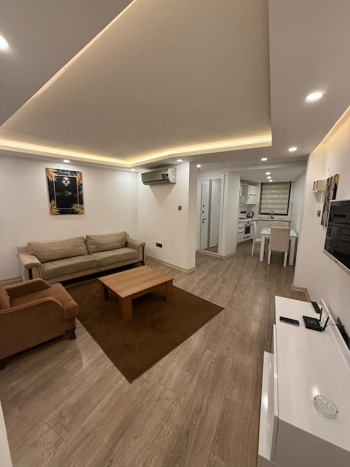 Luxury 2 Bedroom Aparteman - ケリネイア