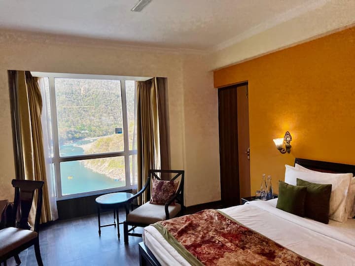 Aloha On Divine Ganges (River View)wth Infnty Pool - Rishikesh