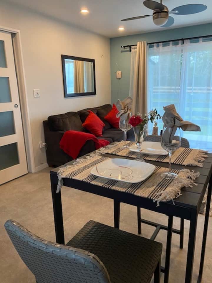 Bates Beach Oceanfront Condo - Comox