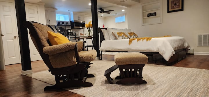 New & Modern Studio Apartment In Fairfield Ct - Fairfield, CT