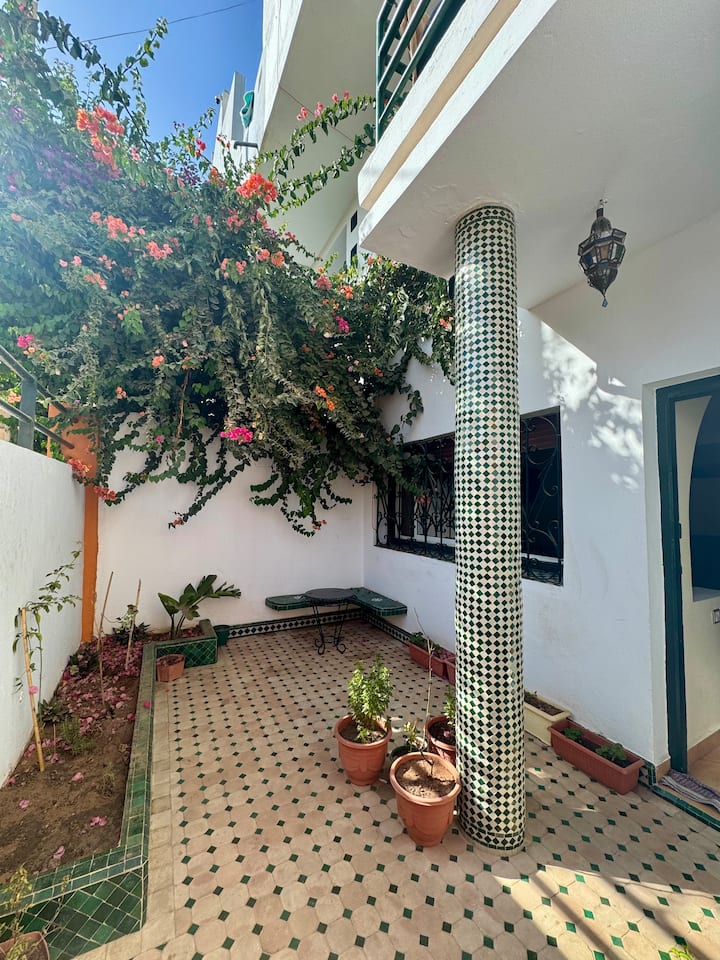 Spacieux Apt Traditionnel Style Riad - Agadir