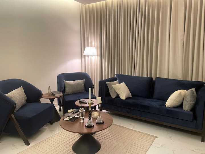 Modern Unique Apartment - Riyadh King Khalid Airport (RUH)