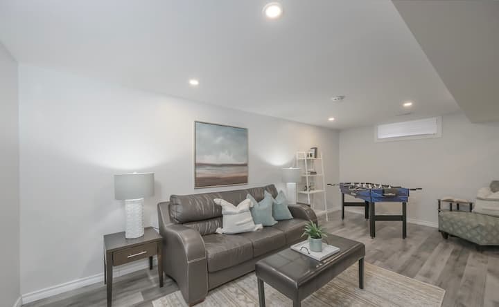 Modern, Fully Renovated Suite - London, Ontario