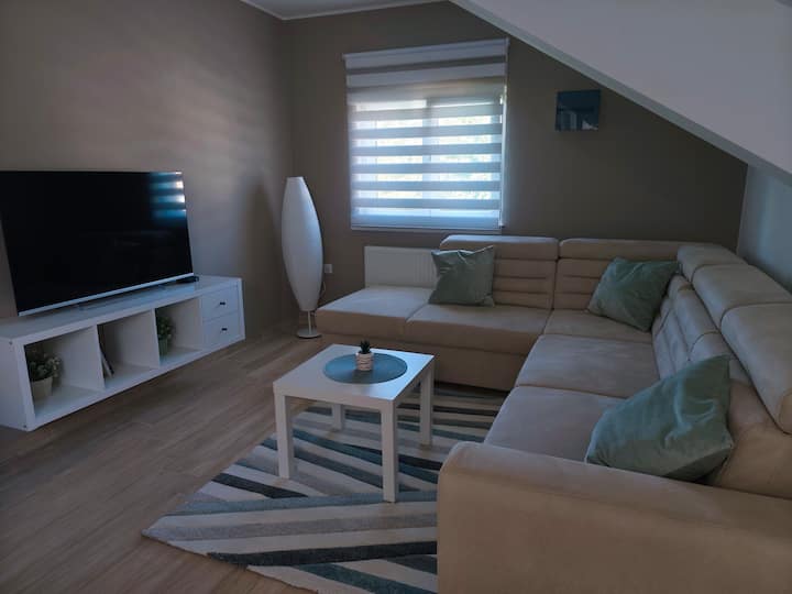 Cozy City Hideout+private Parking - Serbia