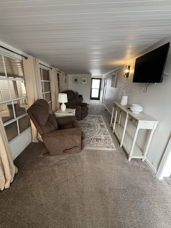 Cozy Retreat In Charming Resort. - Zephyrhills, FL