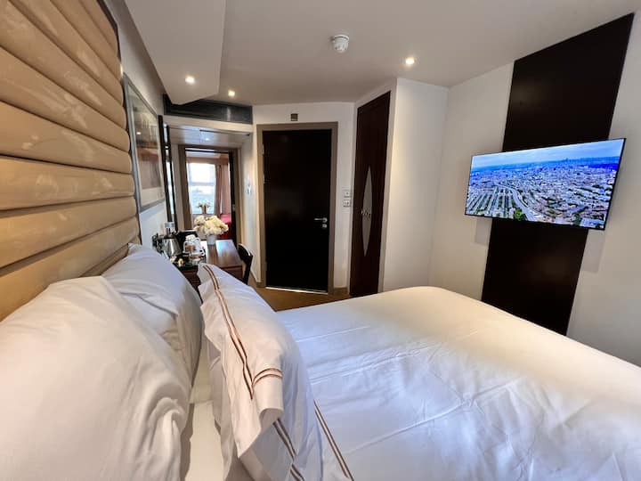 Central En-suite Twin Room For 4, 203 - Londres