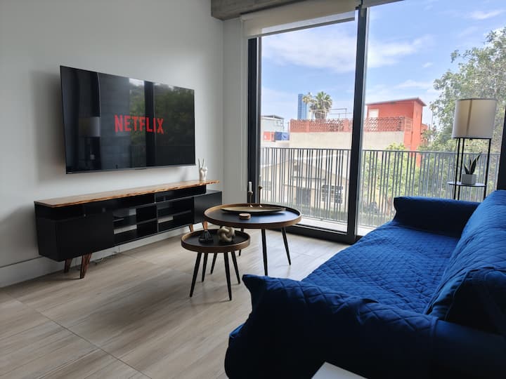 Central/gym/ Steps From Revu Street – Quiet & Cozy - Tijuana