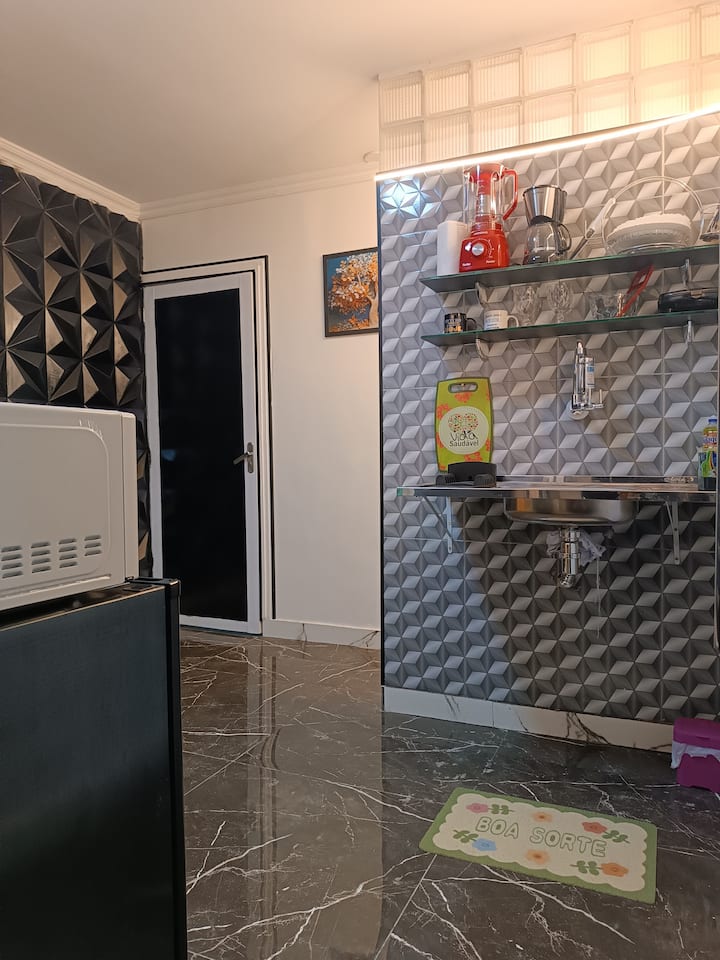 Flat103-centro Hospitalar,2 Pessoas,1quarto Casal. - Teresina