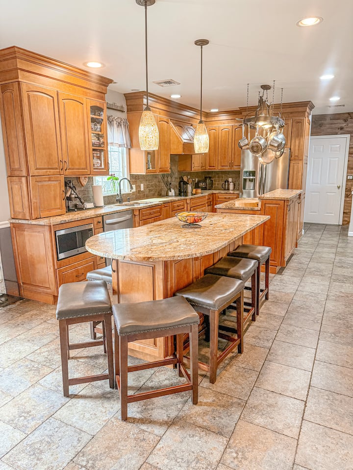 Ryder Cup Accommodation < 22 Miles Bethpage Black - SBU, Stony Brook