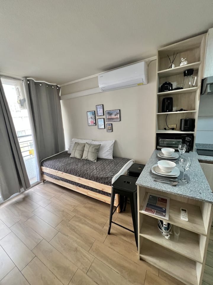 Apto Con Estacionamiento - A/c - Céntrico - Santiago Arturo Merino Benítez Airport (SCL)