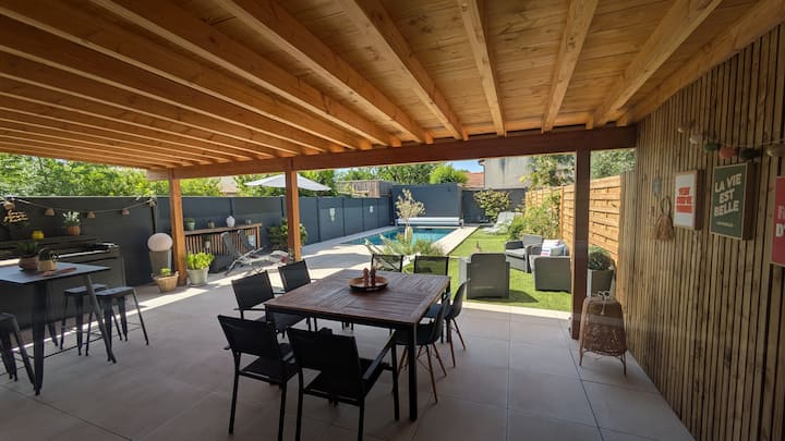 Maison Moderne Avec Piscine à Bègles - Burdeos
