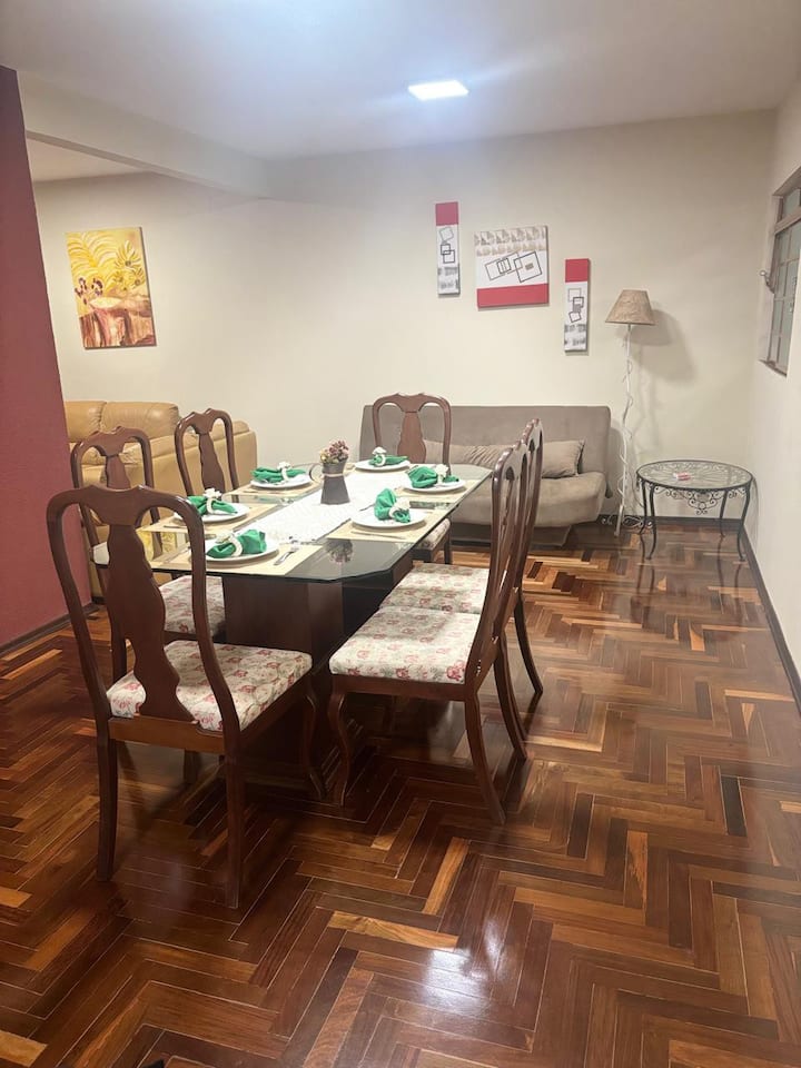 Casa No Centro De Serra Negra Com Churrasqueira - Serra Negra